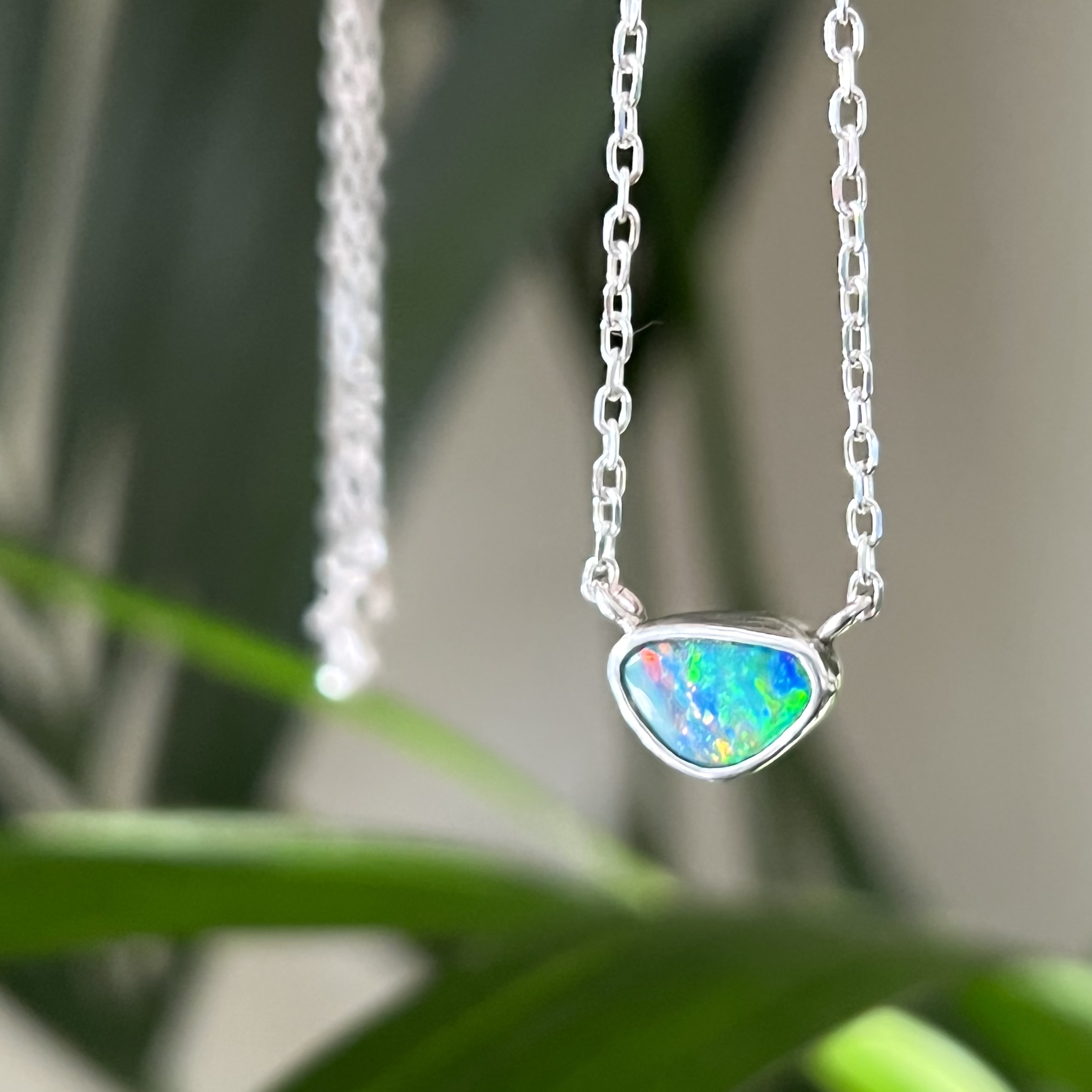 Australian Opals - Sea Surf Rocks